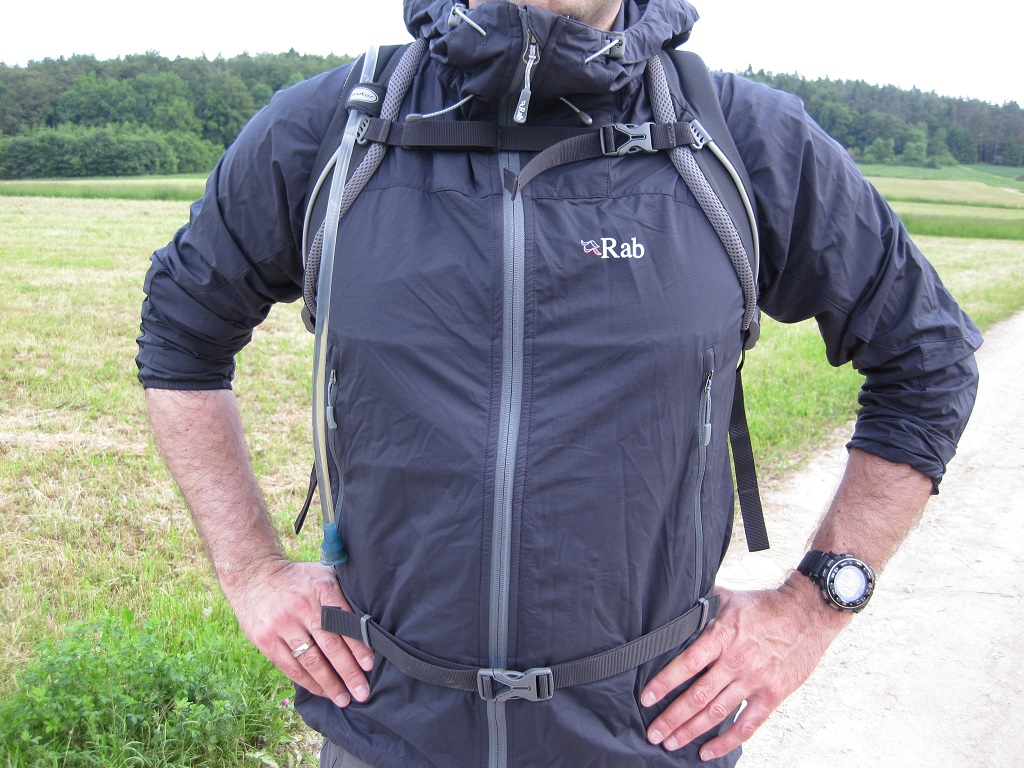 Praxistest: Rab Alpine Jacket - Windjacke - Hiking Blog